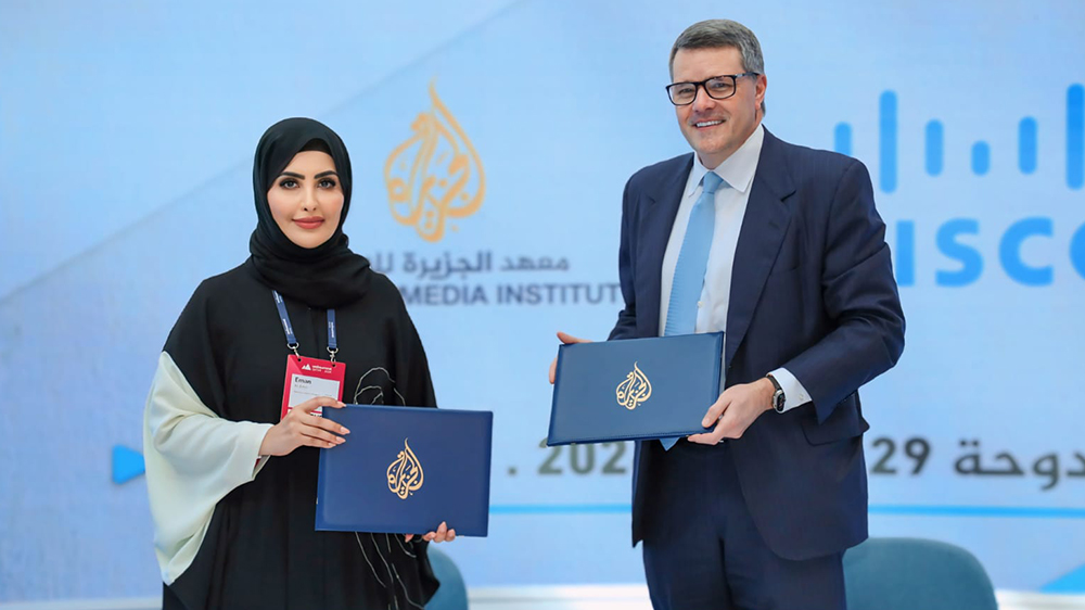 AJMI SIGNS AN MOU WITH CISCO ON “CLASSROOM OF THE FUTURE” | Al Jazeera Media Institute