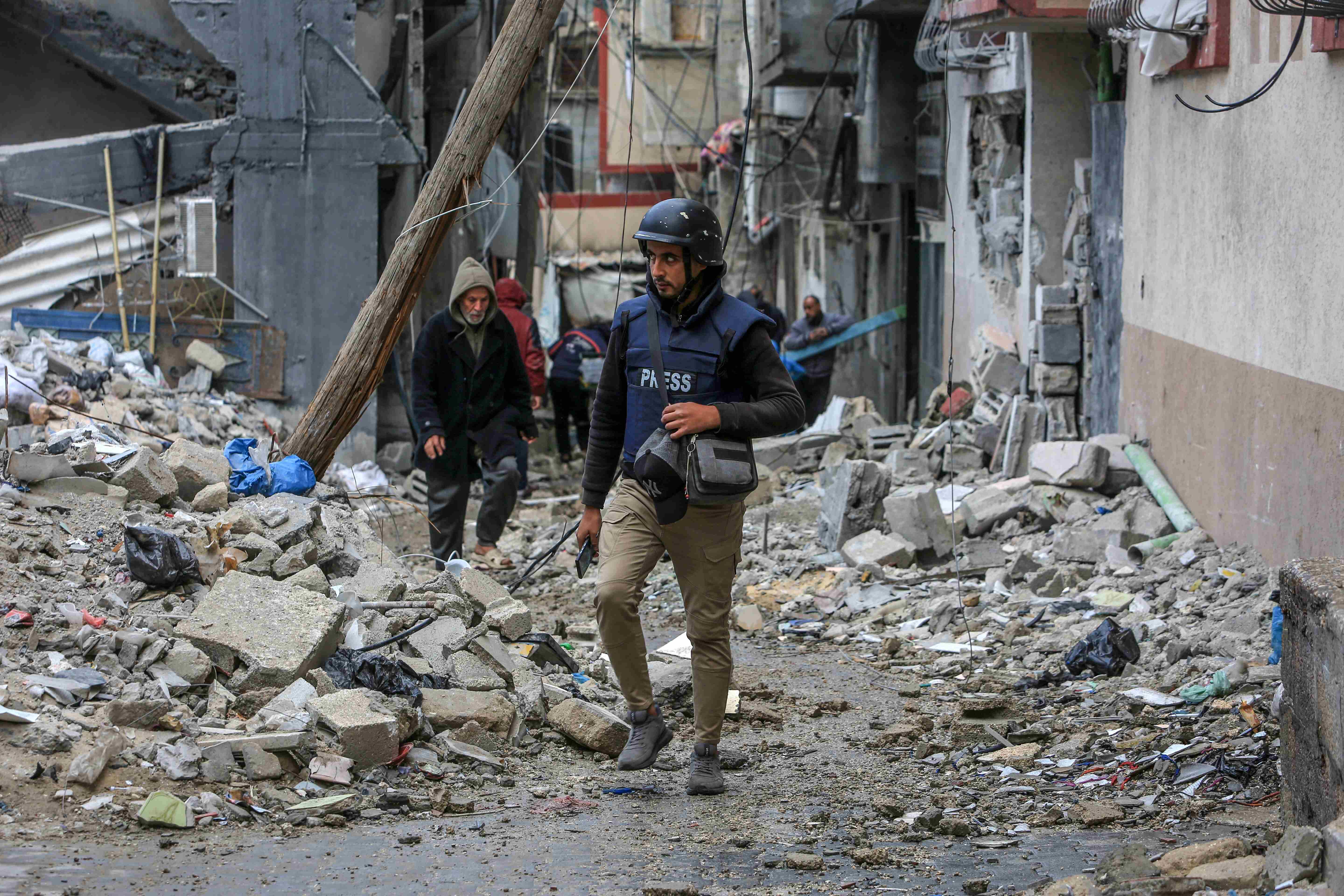 The Sharp Contrast: How Israeli and Western Media Cover the War on Gaza ...